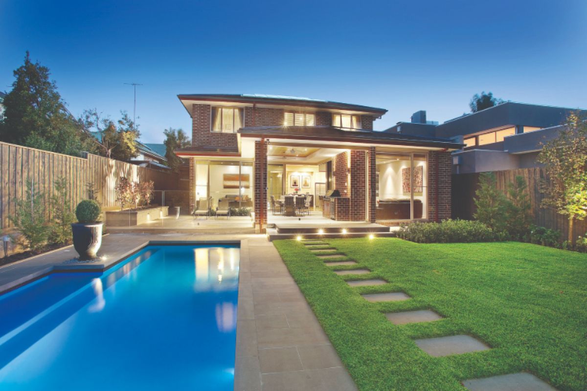 Identifying The Type Of Grass In Your Lawn | Common Grass Types